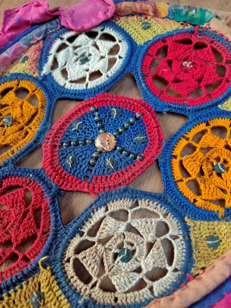 Antique Unique Hand Fan Old Thread Work Hand Fan Old Bangle Thread ...