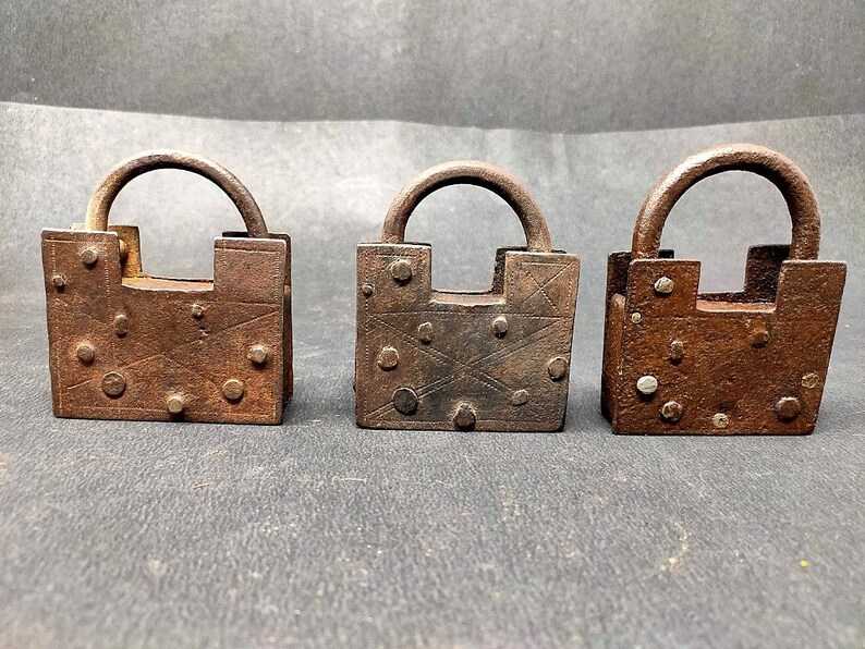 Antique Iron Tricky Padlock Old Hand Crafted Screw System Lock Hand ...