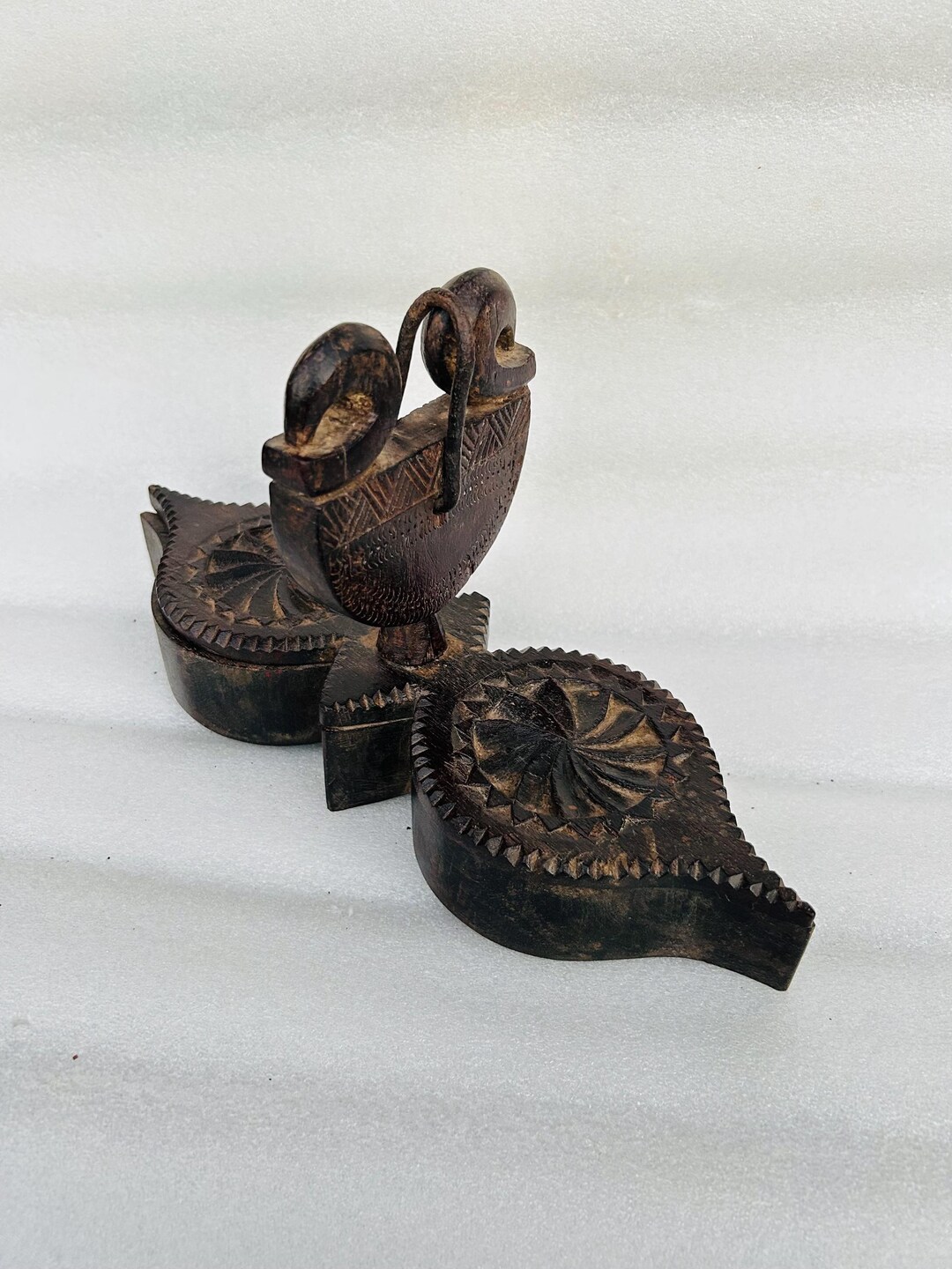 Ancient Wooden Tikka Box Antique Bird Carved Tikka Box Vintage Unique ...