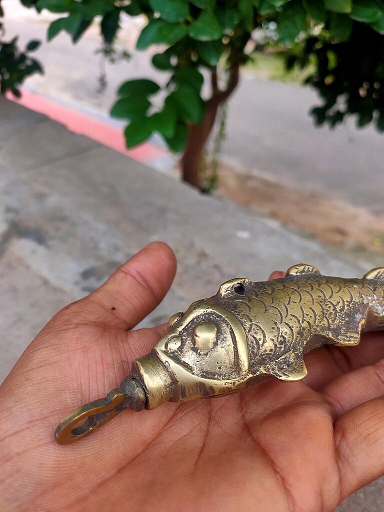 Old Brass Fish Shape Gun Powder Bottle Flask Eyeliner Powder - Etsy UK