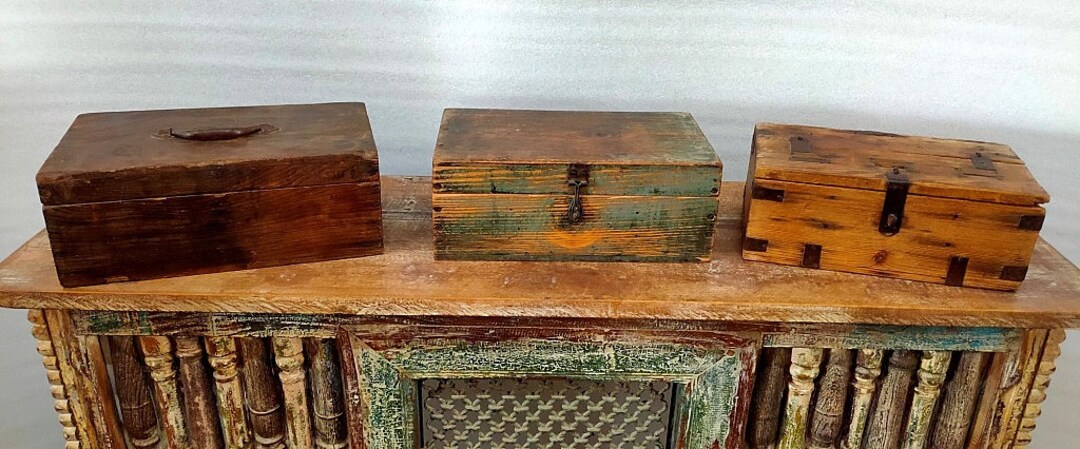 Antique Wooden Storage Box Old Hand Carved Jewelry Box Vintage Carved ...