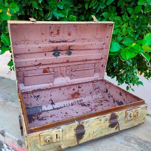 Old Iron Indian Suitcase Hand Painted Cream Iron Travel Trunk Bag Suit ...