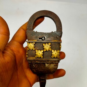 Iron 4 Key Tricky Padlock Hidden Key Hole Brass Floral Work Puzzle ...