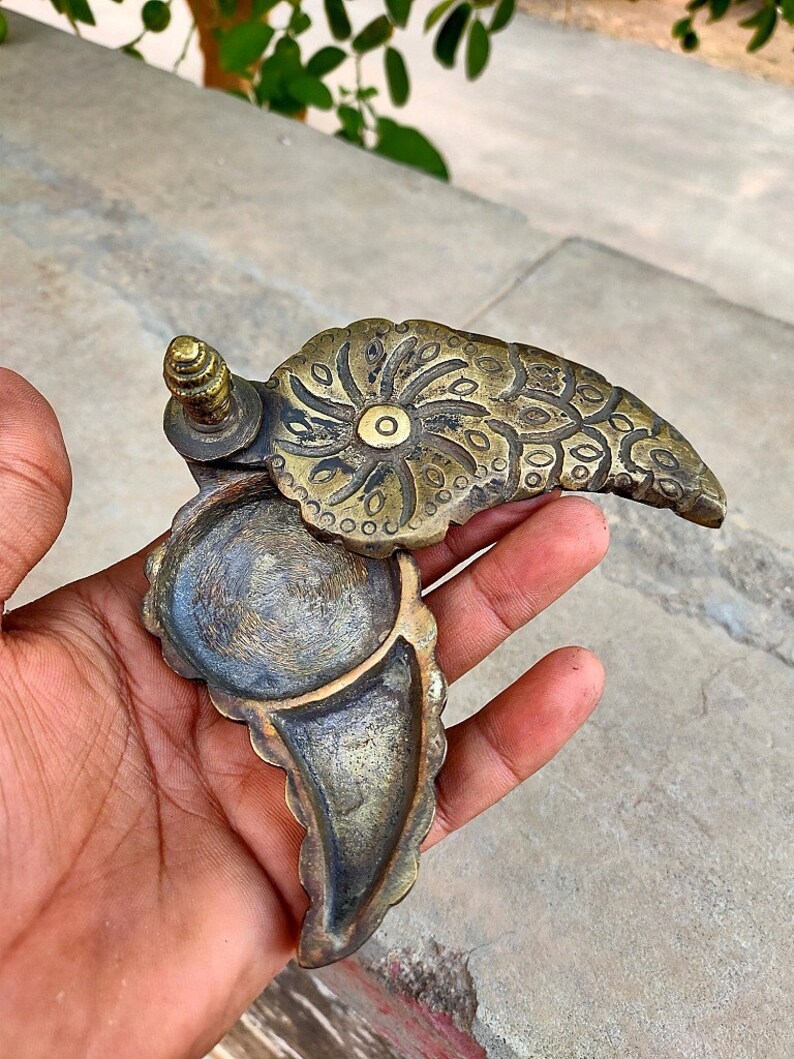 Old Brass Tikka Pot Old Hindu God Shiva Head Carved Kumkum Box - Etsy