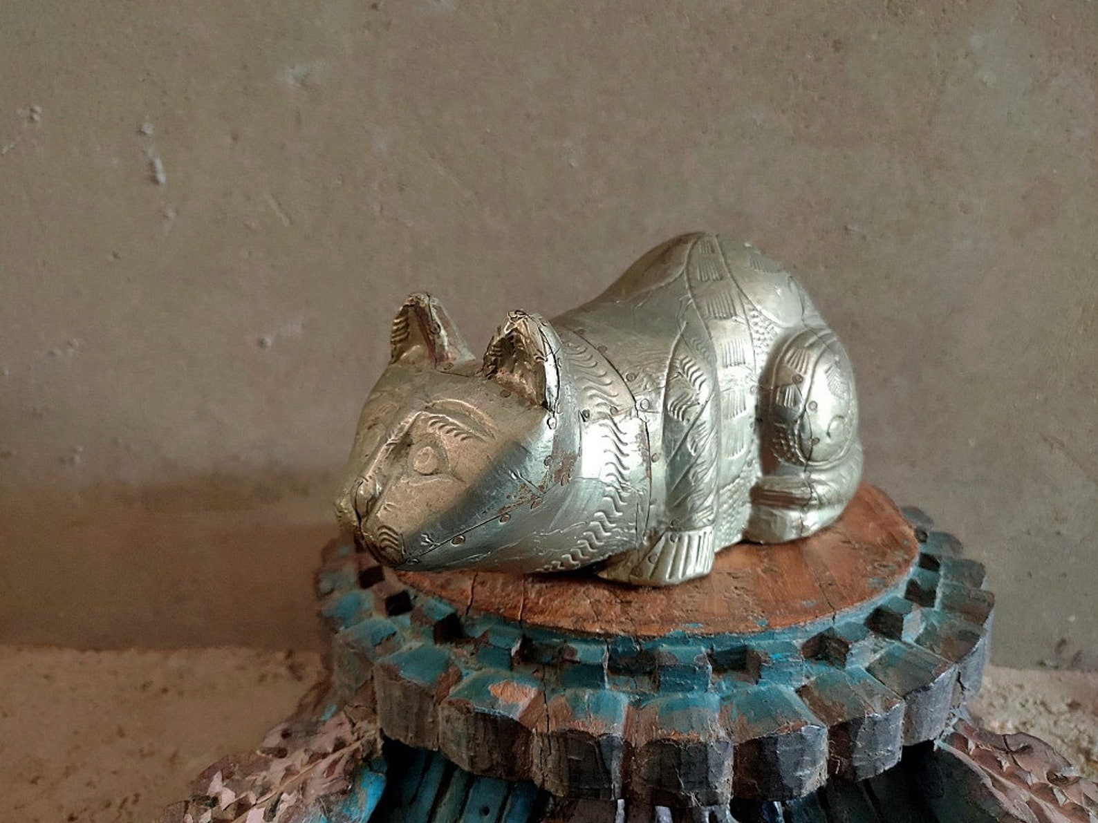 Unique Old Wooden Cat Statue Hand Carved Brass Work Sculpture - Etsy