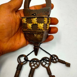 Iron 4 Key Tricky Padlock Hidden Key Hole Brass Floral Work Puzzle ...
