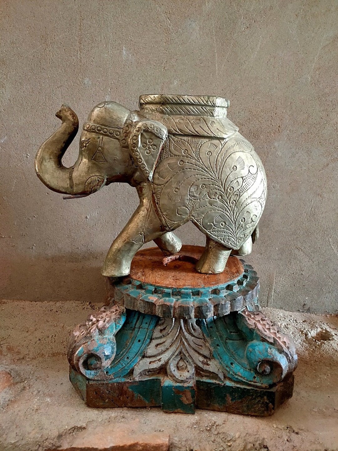 Unique Wooden Elephant Statue Hand Carved Copper Work Sculpture Old ...