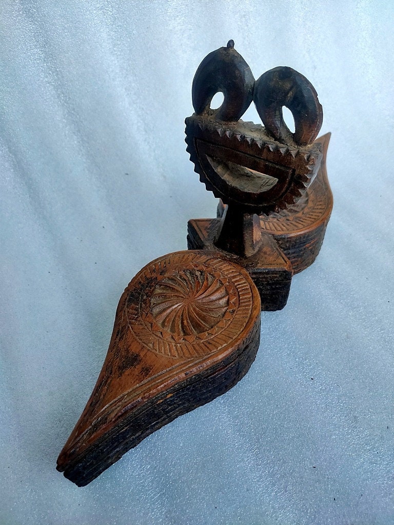 Antique Wooden Tikka Box Old Fine Hand Carved Kumkum Powder Tikka Box ...
