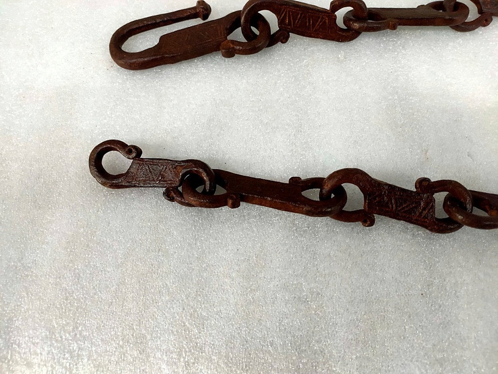 Antique Hand Forged Solid Chain Old Indian Unique Design Heavy Iron ...