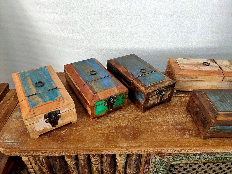 Old Wooden Barber Box Unique Hand Painted Salon Box Vintage Wood ...