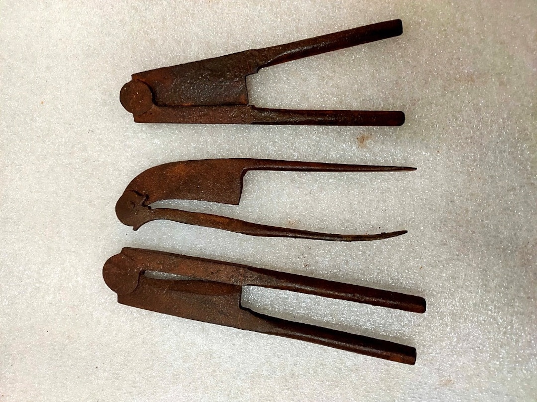 Antique Cast Iron Betel Nut Cutter Sarota Old Hand Crafted Supari ...