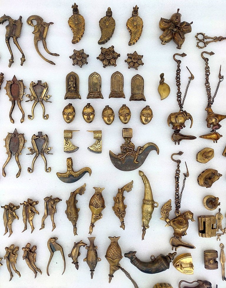 Brass Home Decor 111 Pieces Betel Nut Cutter Gun Powder Flask Oil Lamp ...