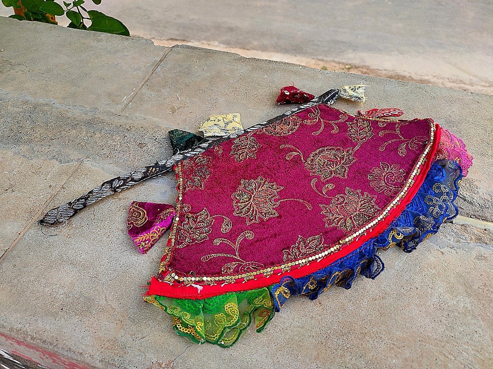 Antique Hand Fan Printed Cloth Old Flower Work Ethnic Thread - Etsy