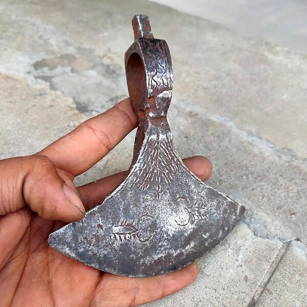 Antique Axe - Etsy