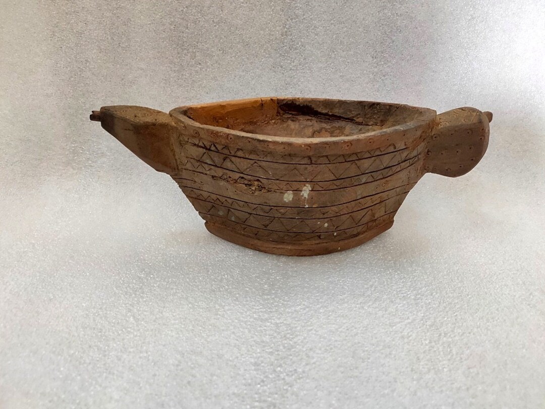 Antique Wooden Hand Craved Kharal Boat Shape Mortar Old Unique Parrot ...