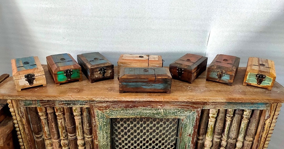 Old Wooden Barber Box Unique Hand Painted Salon Box Vintage Wood ...