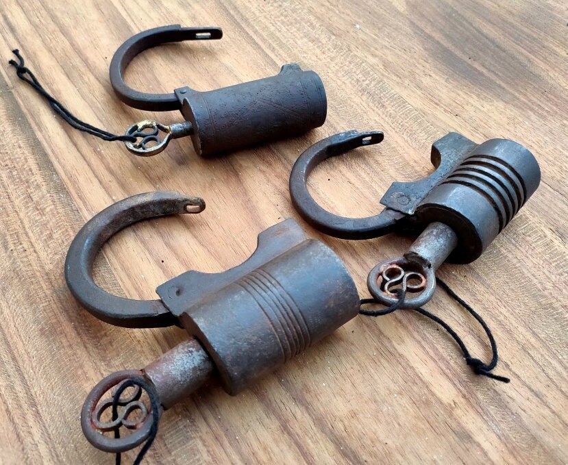 Antique Iron Padlocks / Old Iron Hand forged Padlock / | Etsy