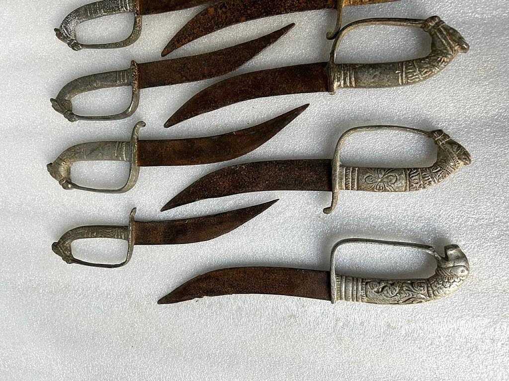 Antique Indian Hand Made Iron Blade Dagger Knife Old Hand Carved Horse ...