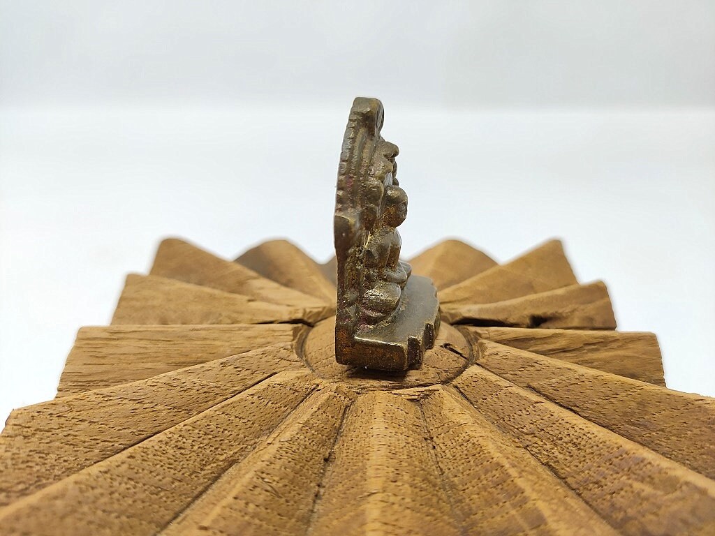 Antique Solid Brass Jain God Statue Old Hand Crafted Jain God Mahaveer ...