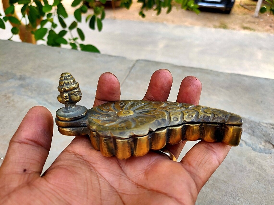 Old Brass Tikka Pot Old Hindu God Shiva Head Carved Kumkum Box | Etsy
