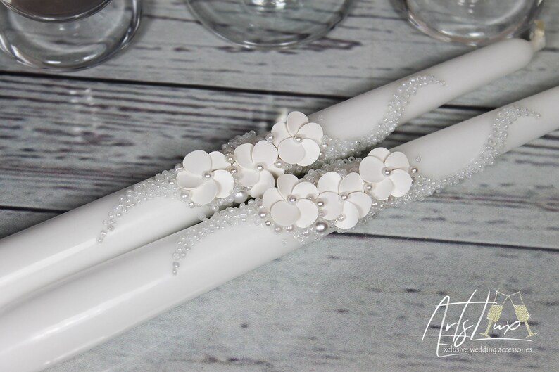 Hochzeitskerzen Set mit weißen Blumen-Perlen | Etsy
