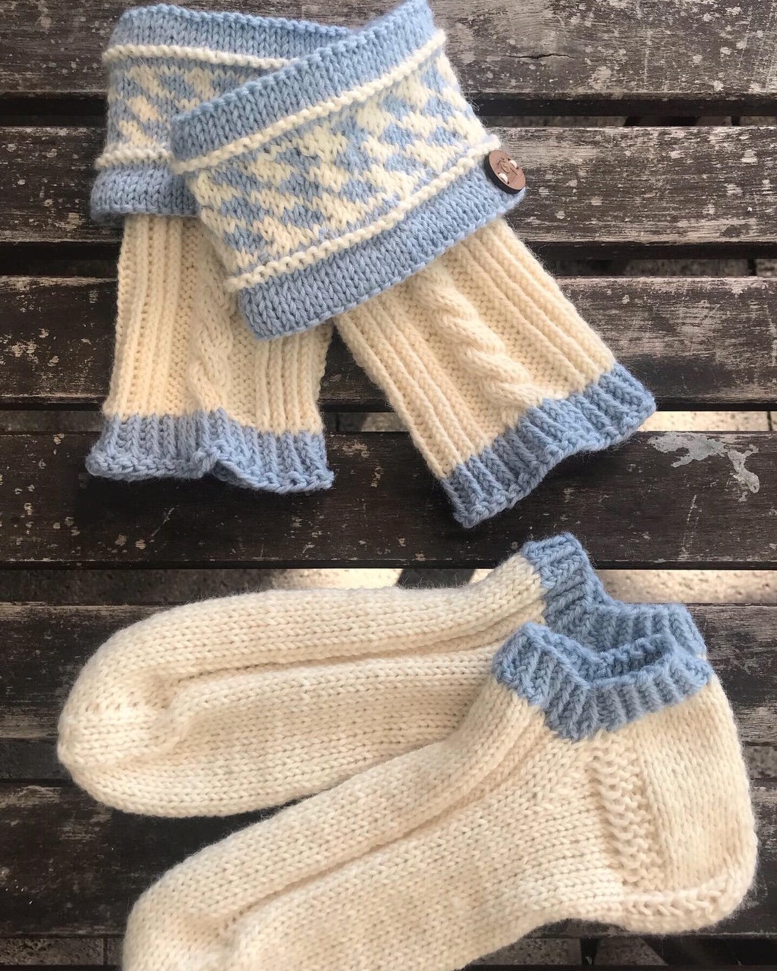 "Loferl" Two Part Lederhosen Socks Men Wear in Bavaria | A German Girl ...