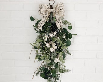 Teardrop wreath | Etsy