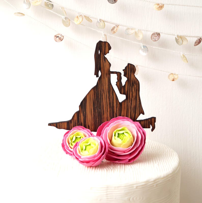 Silhouette Cake Topper, Wedding Cake Topper, Bride and Groom Cake ...
