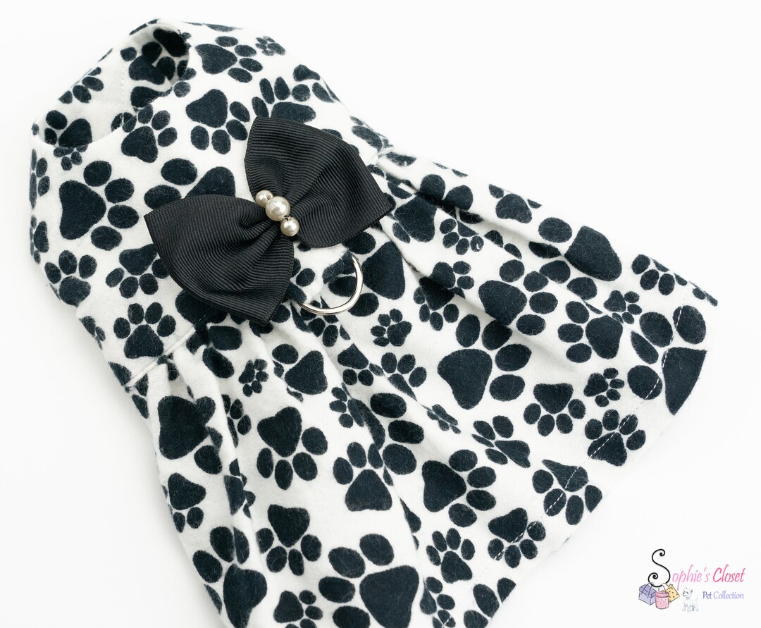 Fashion Paw Print Dog Dress - XS, S, M.. Paw Print Dog Dress, Harness ...