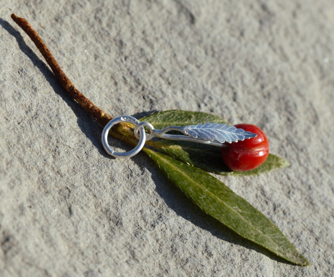 ''FRUTTINO'' Coral PENDANT -40 - Cherry - Coral and Silver ...