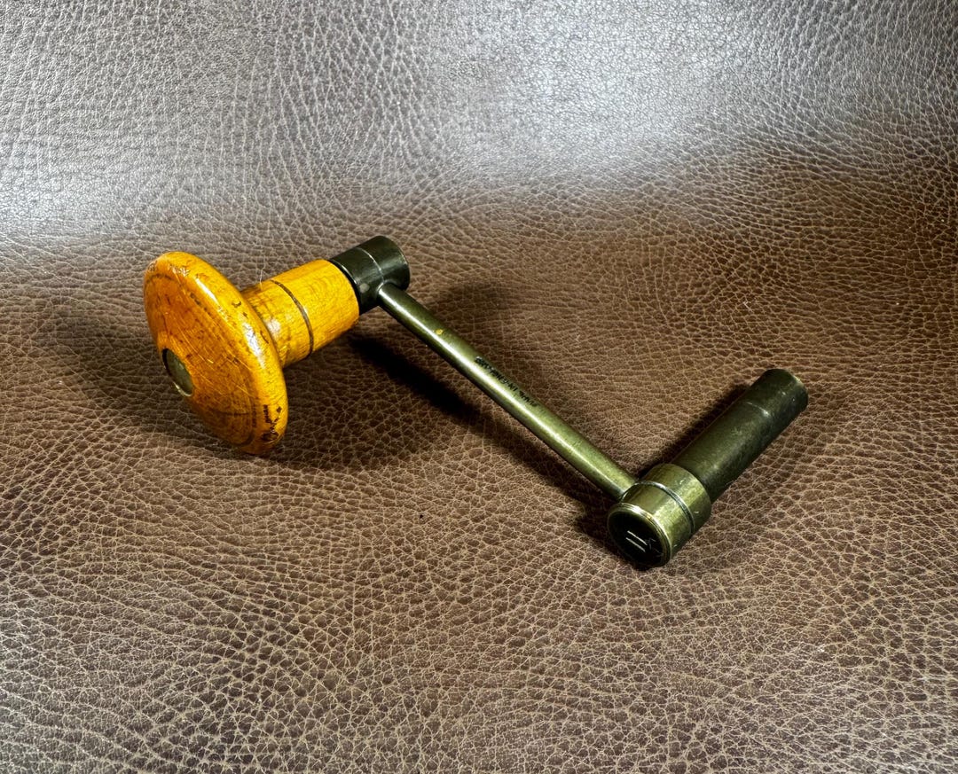Antique Vintage Clock Key Wind Wood and Brass Clock Parts - Etsy