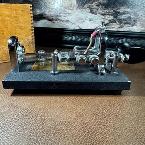 Vintage Vibroplex Telegraph Key 1950s Shiny Chrome on Black Base - Etsy
