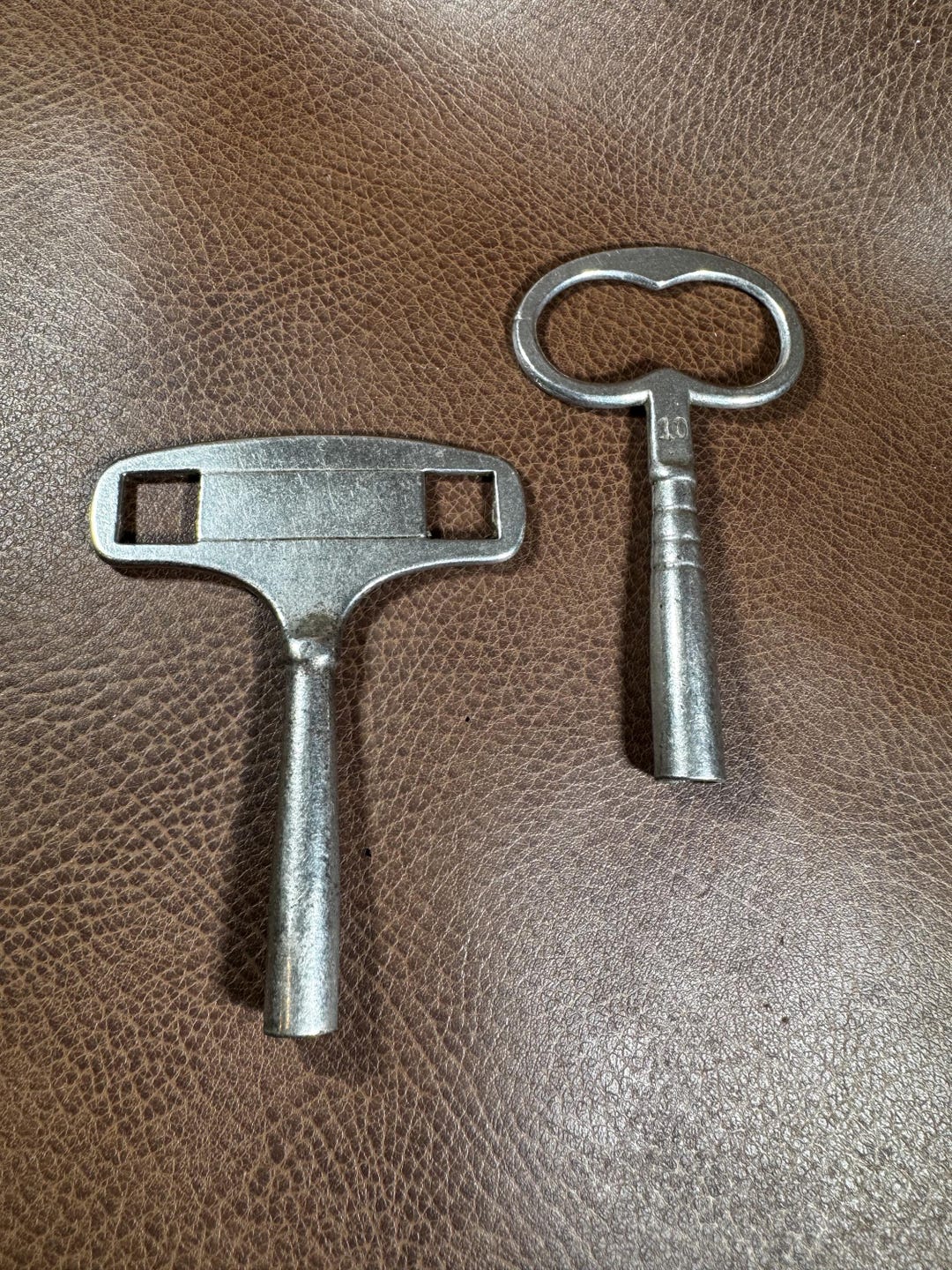 Antique Vintage Clock Keys Wind Key Set of 2 Clock Parts - Etsy