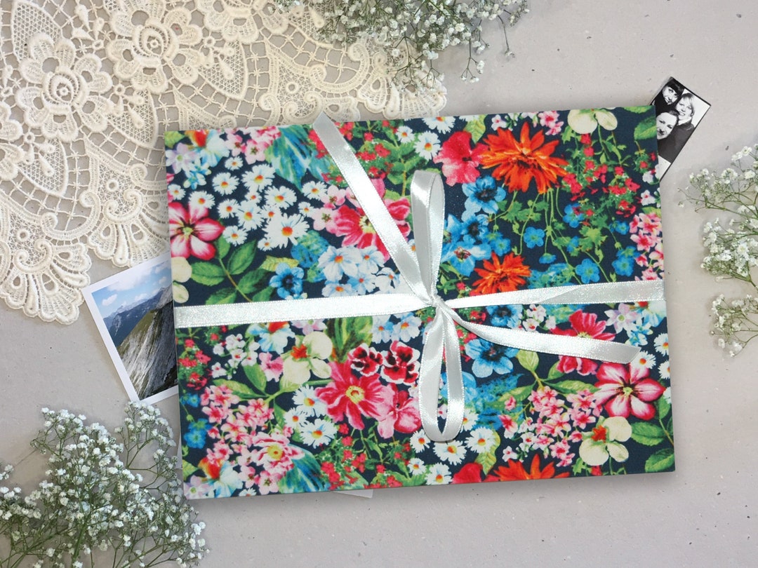 Large Leporello in Landscape Format - Etsy