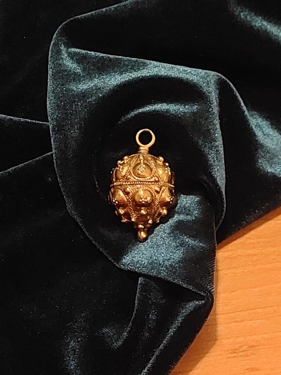 16th/17th Century Imperial Button Reproduction 18th C… - Gem