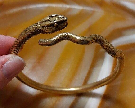 Roman Snake Bracelet - Metropolitan Museum of Art Re… - Gem