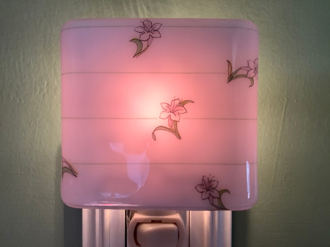 Purple Floral Fused Glass Plug In Flower Night Light with | Etsy