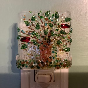 1 Fun Spring Backyard Tree With Little Bird Murrini Fused Glass Plug in ...