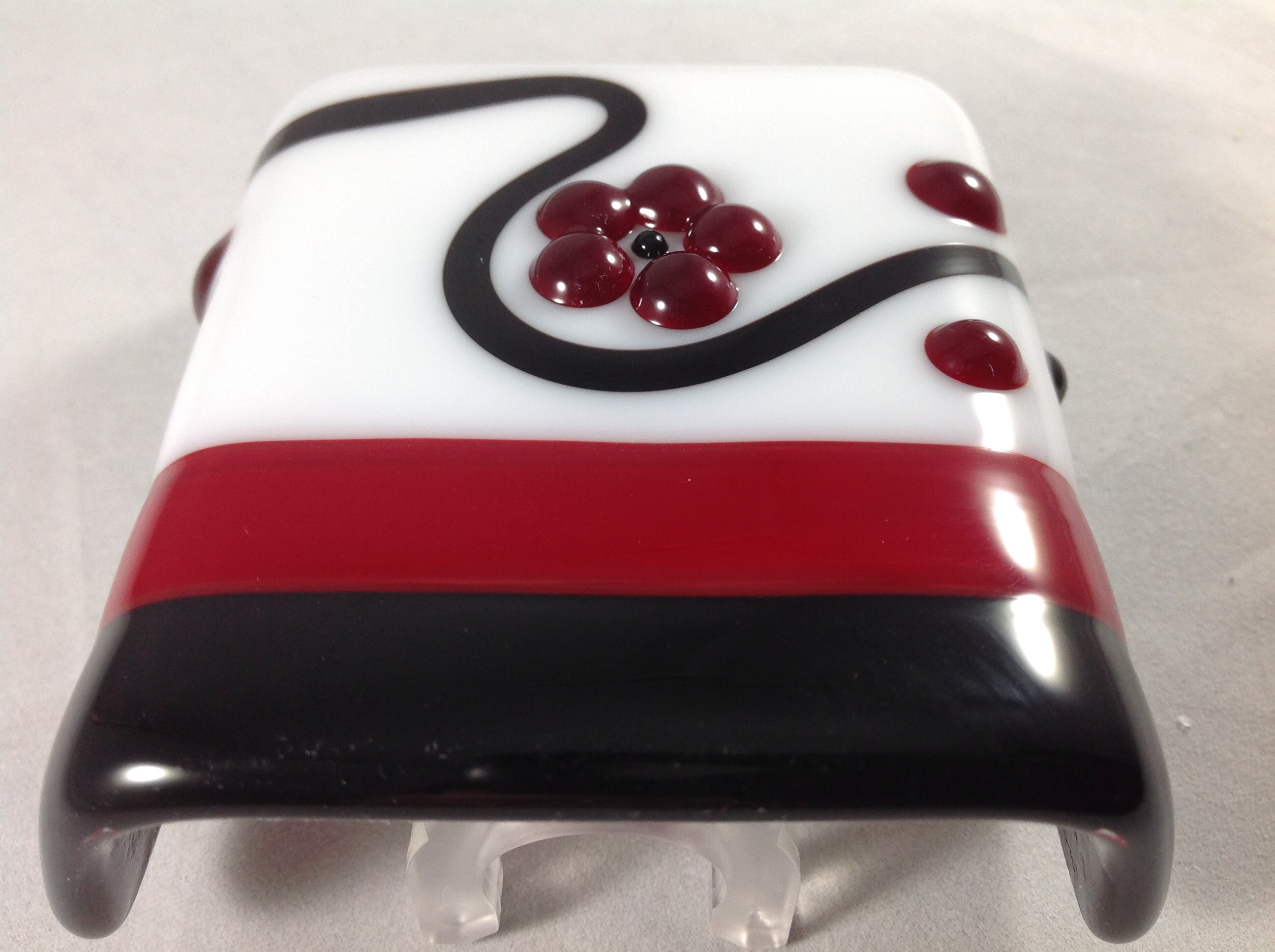 Red Flower Fused Glass Plug in Modern Night Light With Draped Sides - Etsy