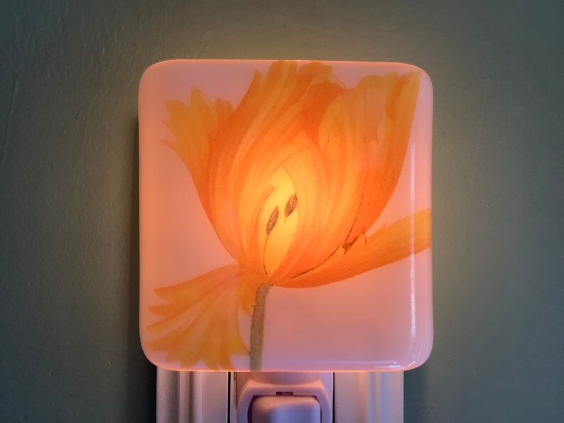 Tulip Floral Fused Glass Plug in Flower Night Light With | Etsy