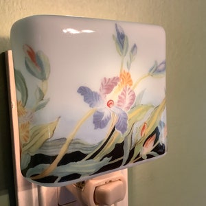 Floral Fused Glass Plug in Iris Flower Night Light With Draped Sides ...