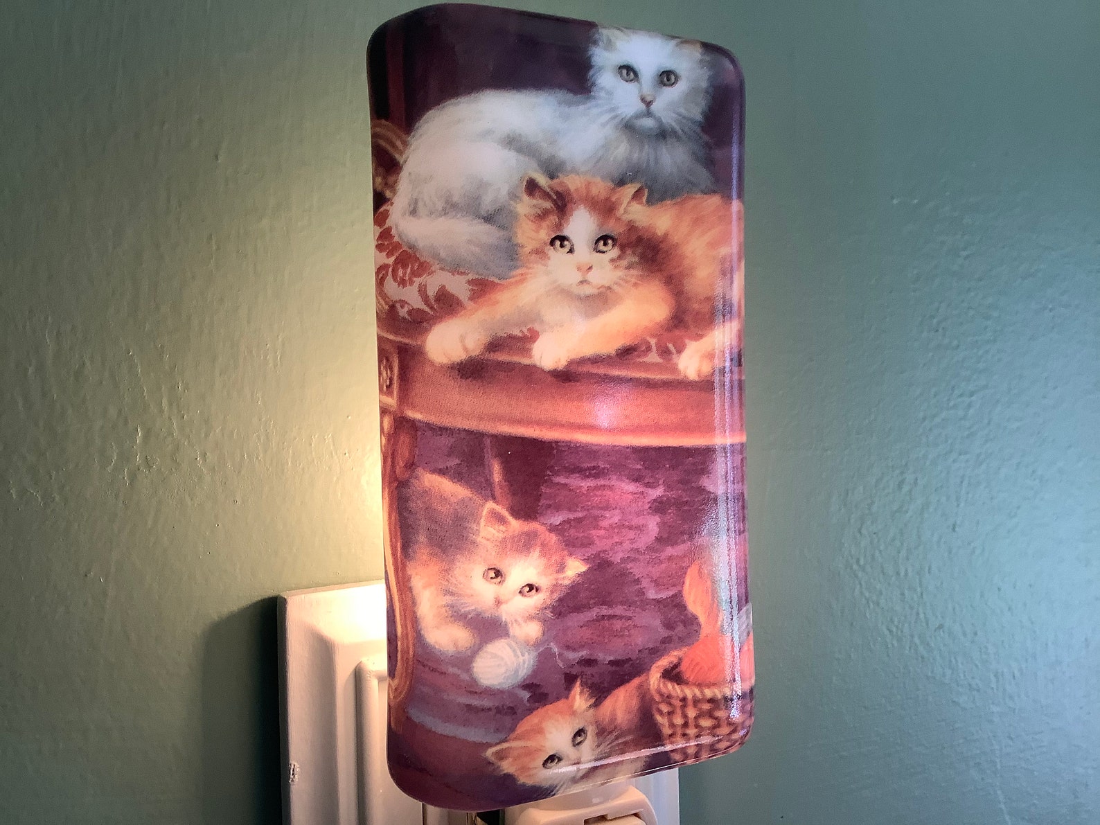 Playful Cats Fused Glass Plug in Night Light Outlet Sconce - Etsy