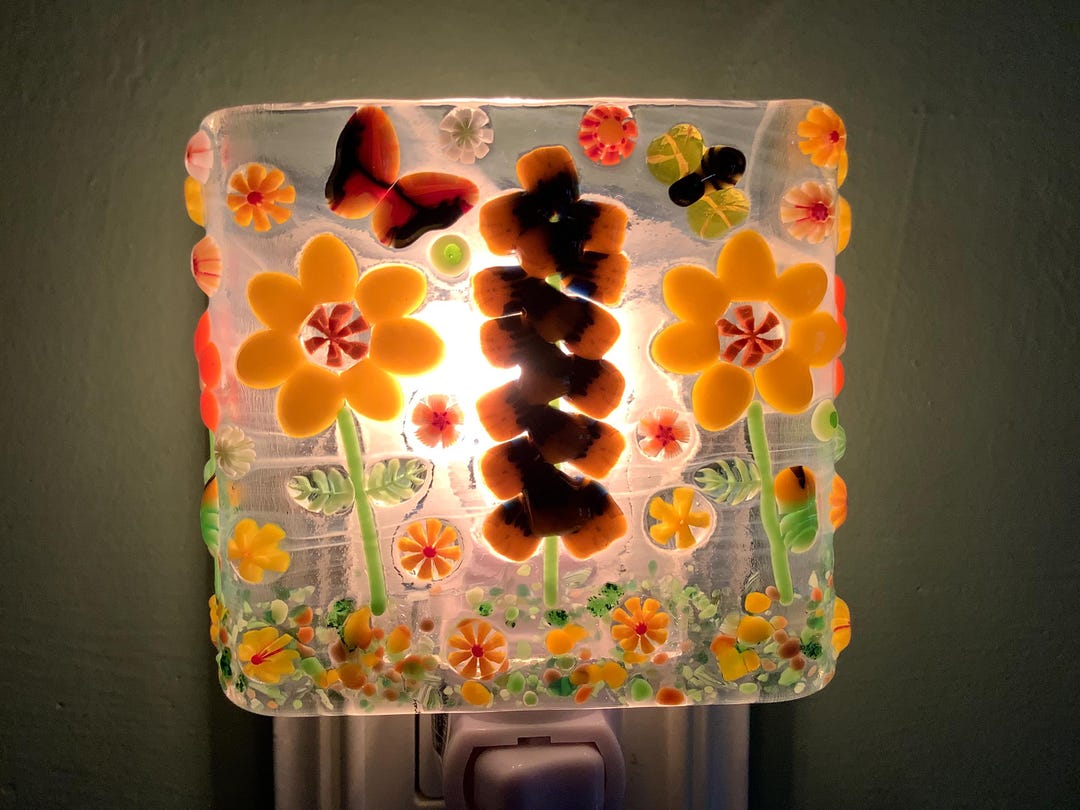 Summertime Floral Glass Plug in Flowers Night Light With Draped Sides ...