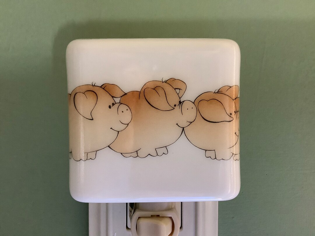 1 Whimsical Pigs Fused Glass Plug in Farm Night Light With Draped Sides ...