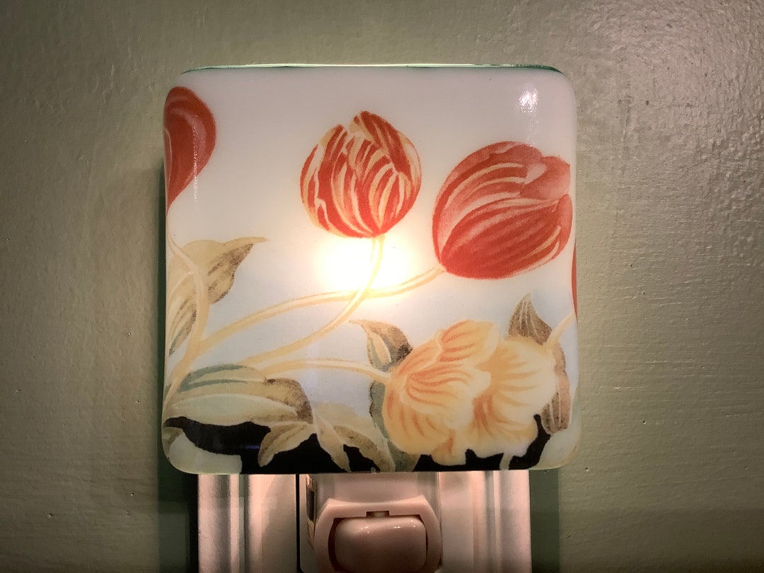 Tulip Floral Fused Glass Plug in Flower Night Light With Draped Sides ...