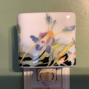 Floral Fused Glass Plug in Iris Flower Night Light With Draped Sides ...