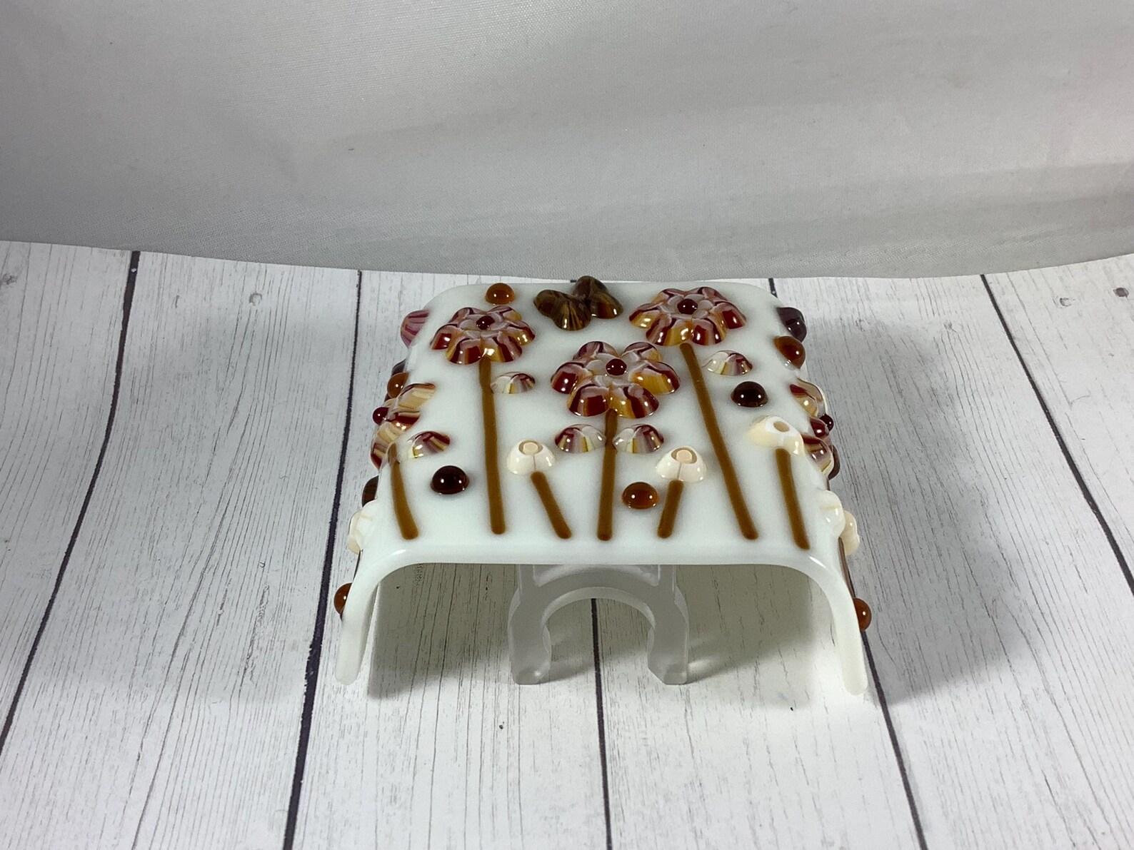 Murrini Brown Meadow Mayhem Glass Plug in Flowers Night Light With ...