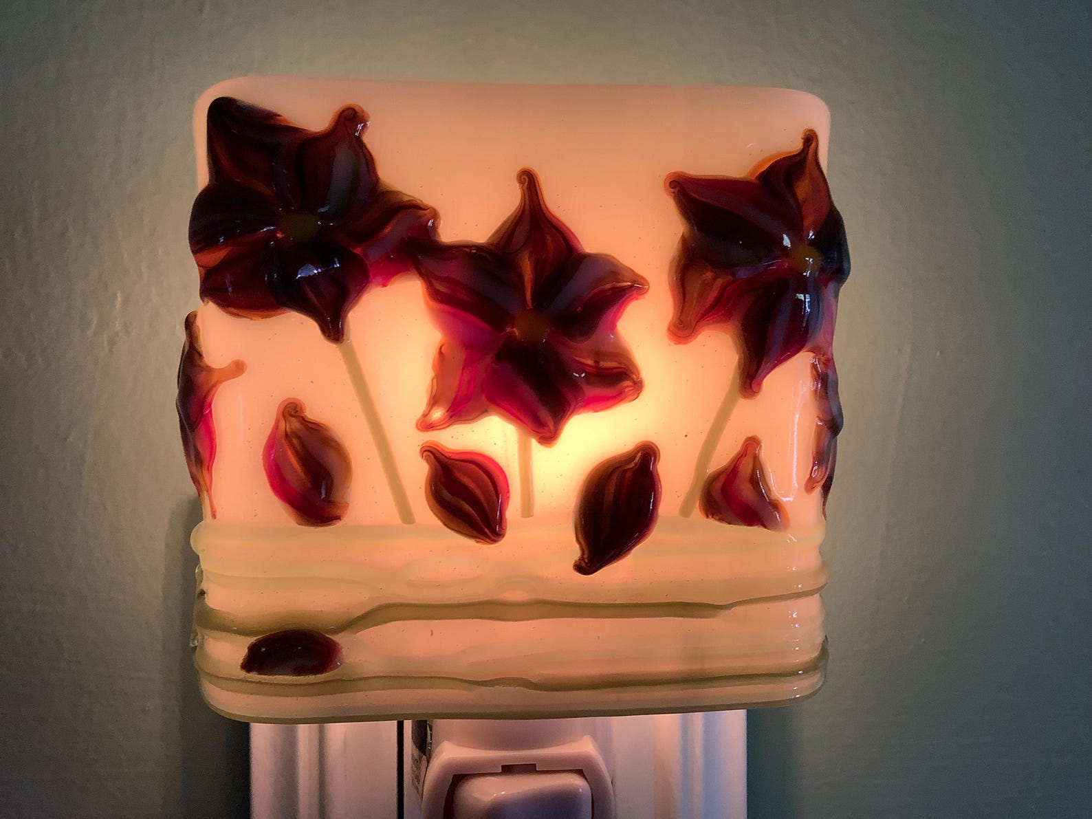 1 Murrini Floral Splendor Fused Glass Plug in Flowers Night Light With ...
