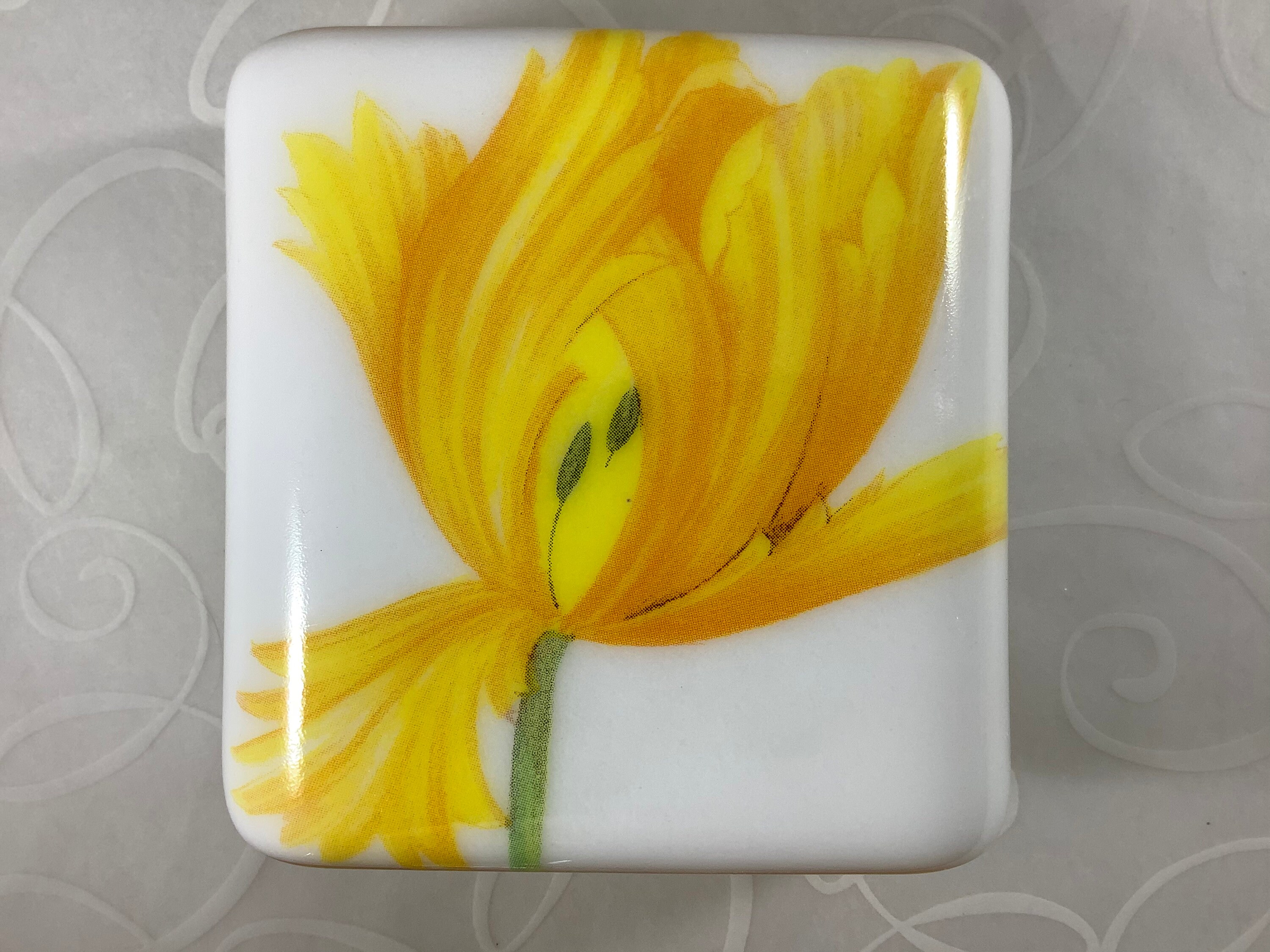 Tulip Floral Fused Glass Plug in Flower Night Light With | Etsy