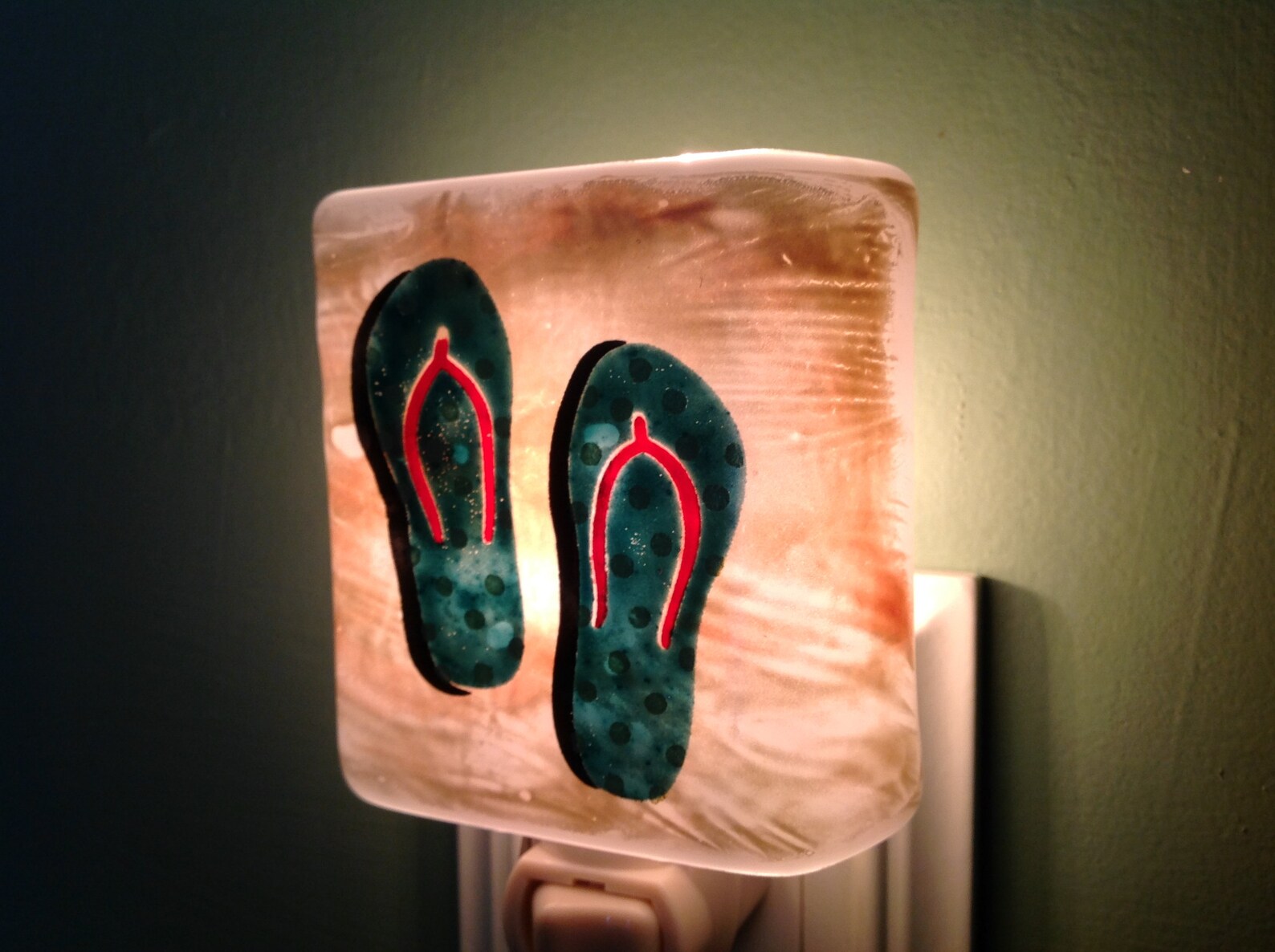 Flip Flop Fused Glass Plug in Beach Days Night Light With | Etsy